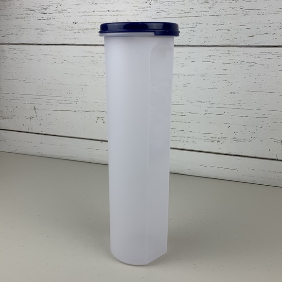 Tupperware | Kitchen | Tupperware Spaghetti Pasta Dispenser Storage ...